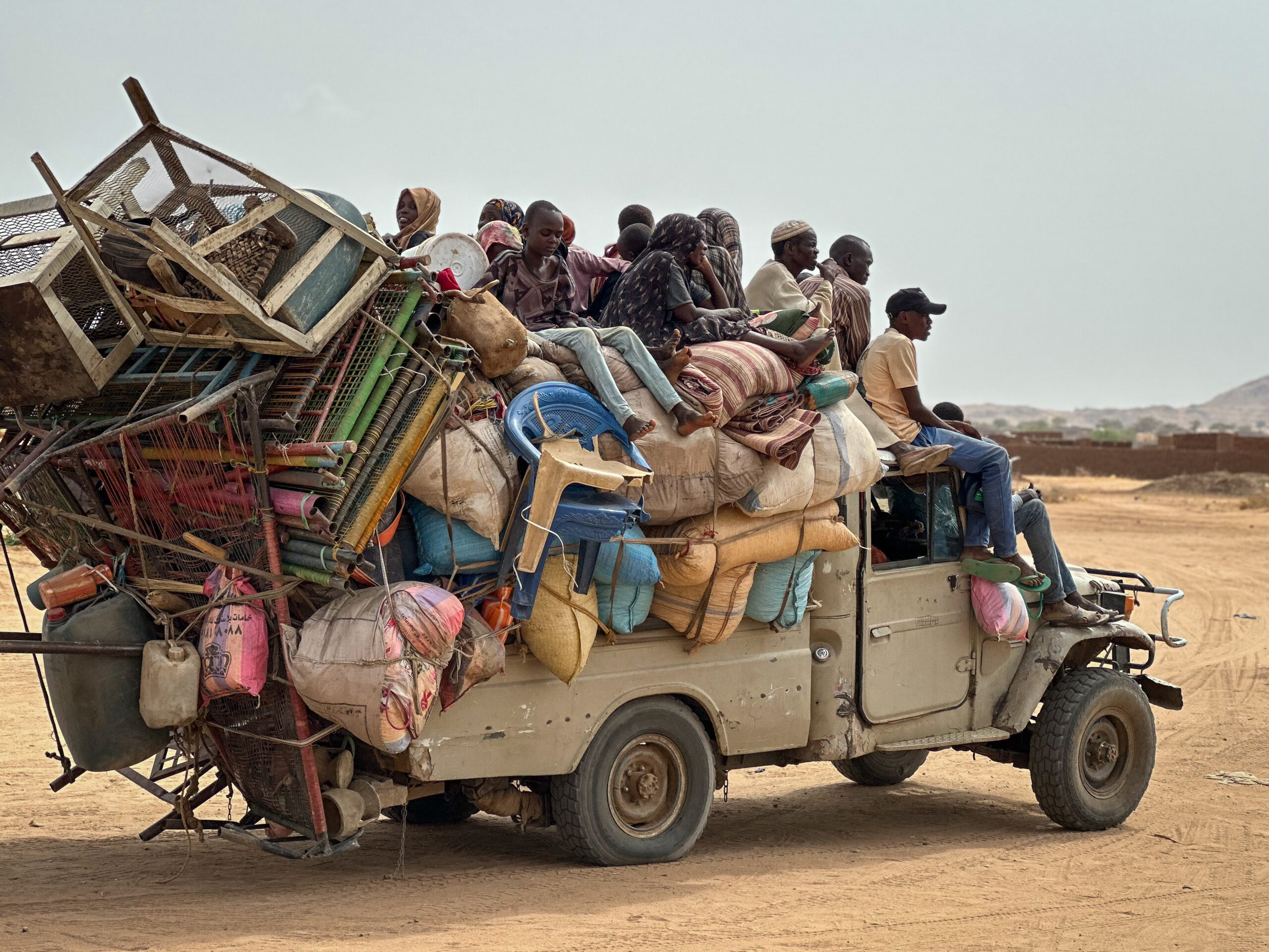 Providing care to people forced from home: MSF’s response around the ...